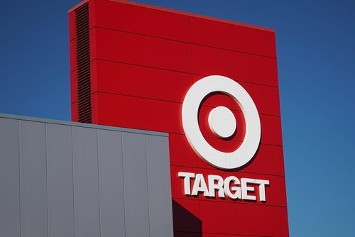Target to Roll Out AI Chatbot in All Stores This Summer - FinanceFrank